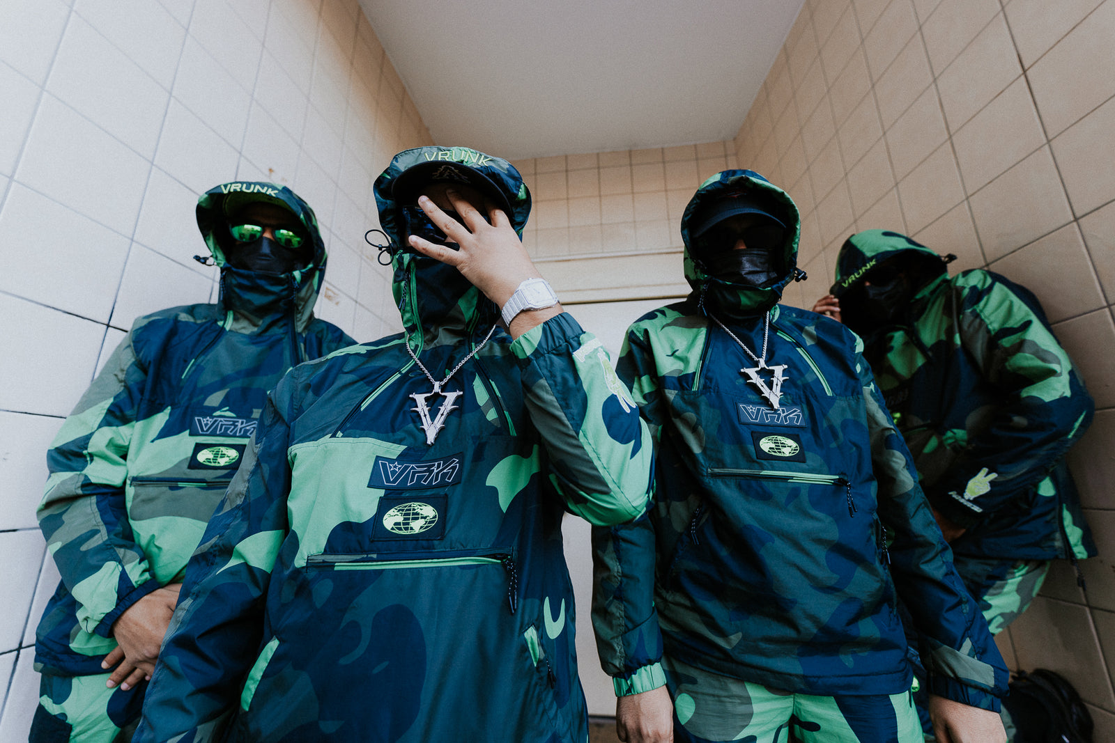 Vrunk Store site officiel de la marque streetwear Vrunk